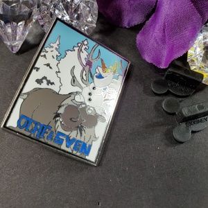 Disney | Jewelry | Frozen Elsa Starter Pin New | Poshmark